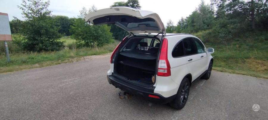 Balts Honda CR-V 2008 Viļņa, ar dzinēja tilpumu 2.20 L un nobraukumu 352 tūkst. km par 6500 €, foto 37 vietnē AUTOMOTO.COM.LV