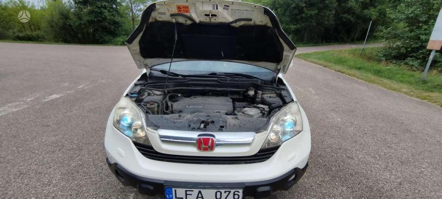 Balts Honda CR-V 2008 Viļņa, ar dzinēja tilpumu 2.20 L un nobraukumu 352 tūkst. km par 6500 €, foto 43 vietnē AUTOMOTO.COM.LV