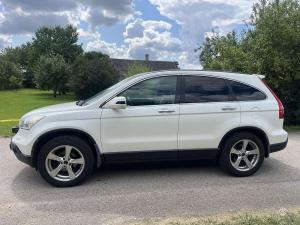 White Honda CR-V 2009 in Kaisiadorys, with an engine capacity of 2.20 L and mileage of 320 thousand km for 2850 €, photo 4 on AUTOMOTO.COM.LV