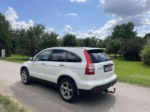 White Honda CR-V 2009 in Kaisiadorys, with an engine capacity of 2.20 L and mileage of 320 thousand km for 2850 €, photo 12 on AUTOMOTO.COM.LV