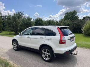 White Honda CR-V 2009 in Kaisiadorys, with an engine capacity of 2.20 L and mileage of 320 thousand km for 2850 €, photo 13 on AUTOMOTO.COM.LV