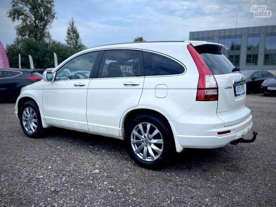Balts Honda CR-V 2010 Viļņa, ar dzinēja tilpumu 2.20 L un nobraukumu 274 tūkst. km par 7499 €, foto 5 vietnē AUTOMOTO.COM.LV