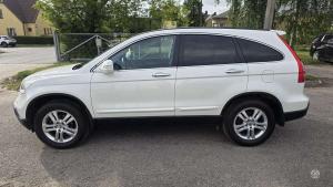 Balts Honda CR-V 2010 Šauļi, ar dzinēja tilpumu 2.20 L un nobraukumu 288 tūkst. km par 6350 €, foto 3 vietnē AUTOMOTO.COM.LV
