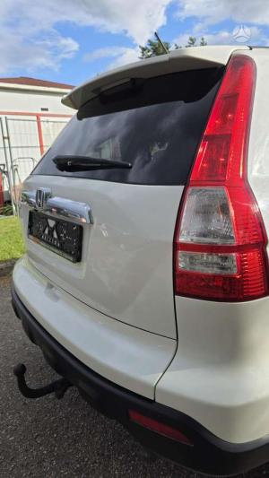 Balts Honda CR-V 2010 Šauļi, ar dzinēja tilpumu 2.20 L un nobraukumu 288 tūkst. km par 6350 €, foto 19 vietnē AUTOMOTO.COM.LV
