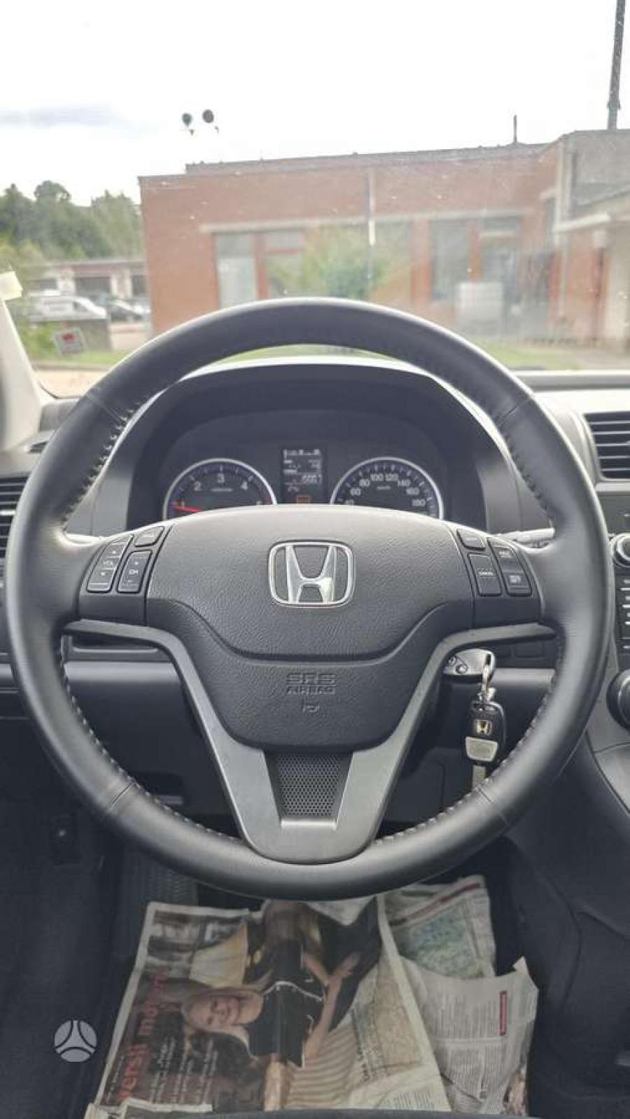 Balts Honda CR-V 2010 Šauļi, ar dzinēja tilpumu 2.20 L un nobraukumu 288 tūkst. km par 6350 €, foto 25 vietnē AUTOMOTO.COM.LV