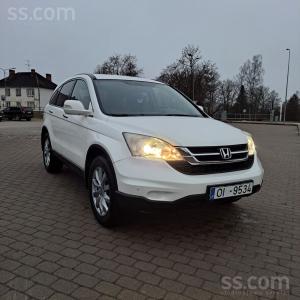 Balts Honda CR-V 2011 Rēzekne, ar dzinēja tilpumu 2.20 L un nobraukumu 0 tūkst. km par 6700 €, foto 4 vietnē AUTOMOTO.COM.LV