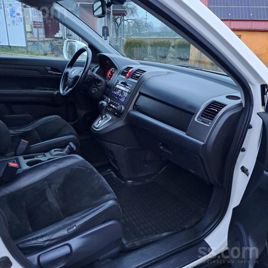 Balts Honda CR-V 2011 Rēzekne, ar dzinēja tilpumu 2.20 L un nobraukumu 0 tūkst. km par 6700 €, foto 11 vietnē AUTOMOTO.COM.LV
