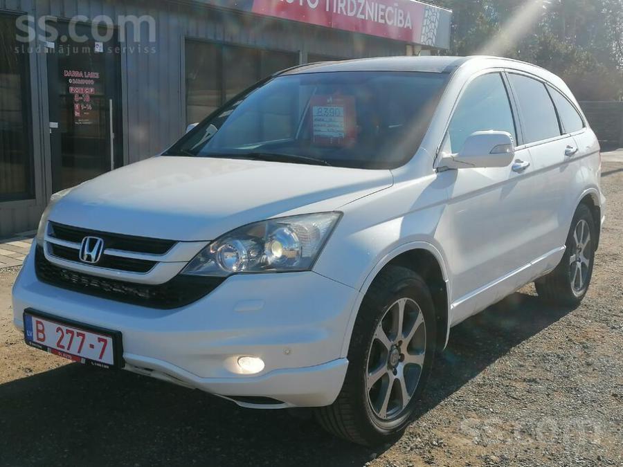 Balts Honda CR-V 2012 Valmiera, ar dzinēja tilpumu 2.20 L un nobraukumu 244 tūkst. km par 7990 €, foto 3 vietnē AUTOMOTO.COM.LV