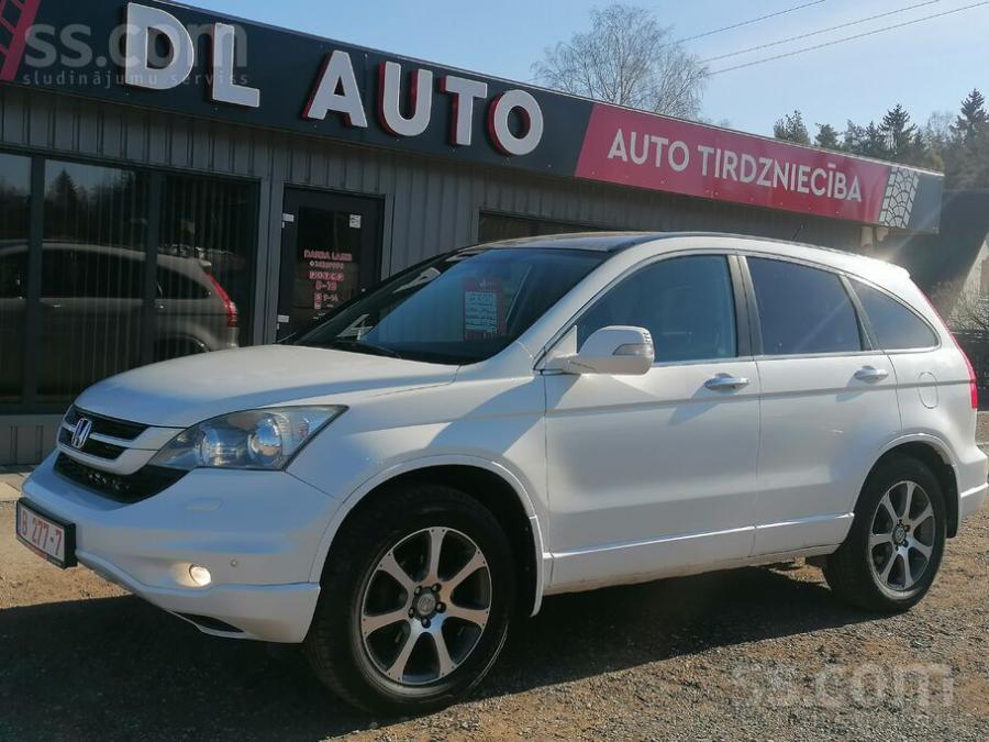 Balts Honda CR-V 2012 Valmiera, ar dzinēja tilpumu 2.20 L un nobraukumu 244 tūkst. km par 7990 €, foto 4 vietnē AUTOMOTO.COM.LV