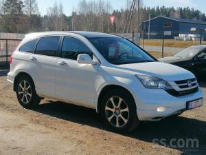 Balts Honda CR-V 2012 Valmiera, ar dzinēja tilpumu 2.20 L un nobraukumu 244 tūkst. km par 7990 €, foto 6 vietnē AUTOMOTO.COM.LV