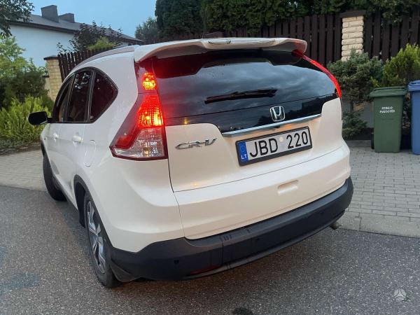 Balts Honda CR-V 2012 Viļņa, ar dzinēja tilpumu 2.35 L un nobraukumu 266 tūkst. km par 8250 €, foto 9 vietnē AUTOMOTO.COM.LV