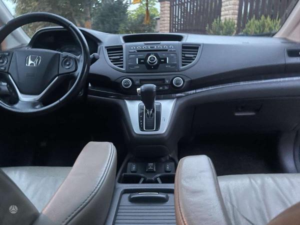 Balts Honda CR-V 2012 Viļņa, ar dzinēja tilpumu 2.35 L un nobraukumu 266 tūkst. km par 8250 €, foto 11 vietnē AUTOMOTO.COM.LV