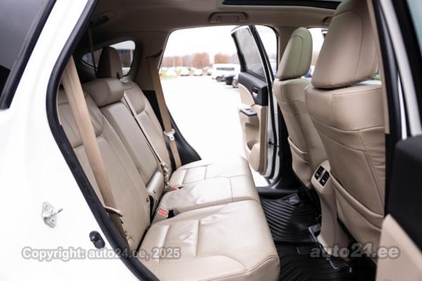 Balts Honda CR-V 2013 Tallina, ar dzinēja tilpumu 2.00 L un nobraukumu 121 tūkst. km par 12990 €, foto 11 vietnē AUTOMOTO.COM.LV