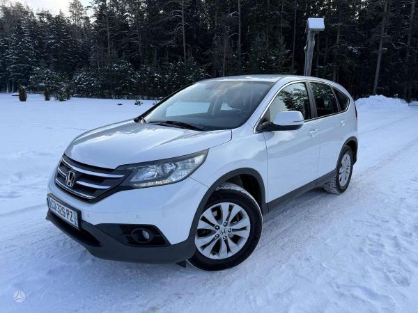 Balts Honda CR-V 2013 Tauragė, ar dzinēja tilpumu 2.20 L un nobraukumu 291 tūkst. km par 8000 €, foto 1 vietnē AUTOMOTO.COM.LV