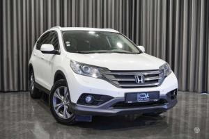 Balts Honda CR-V 2013 Marijampole, ar dzinēja tilpumu 2.20 L un nobraukumu 195 tūkst. km par 9950 €, foto 2 vietnē AUTOMOTO.COM.LV
