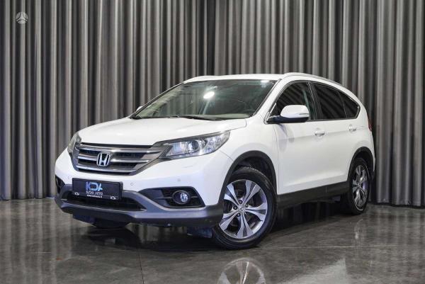 Balts Honda CR-V 2013 Marijampole, ar dzinēja tilpumu 2.20 L un nobraukumu 195 tūkst. km par 9950 €, foto 5 vietnē AUTOMOTO.COM.LV
