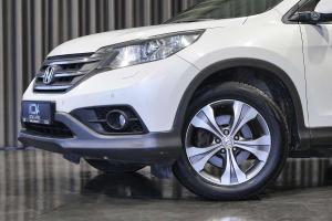 Balts Honda CR-V 2013 Marijampole, ar dzinēja tilpumu 2.20 L un nobraukumu 195 tūkst. km par 9950 €, foto 6 vietnē AUTOMOTO.COM.LV