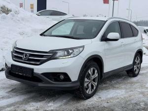 White Honda CR-V 2013 in Vilnius, with an engine capacity of 2.20 L and mileage of 169 thousand km for 11999 €, photo 2 on AUTOMOTO.COM.LV