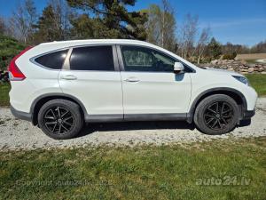 Balts Honda CR-V 2013 Kuresāre, ar dzinēja tilpumu 2.00 L un nobraukumu 149 tūkst. km par 12500 €, foto  vietnē AUTOMOTO.COM.LV