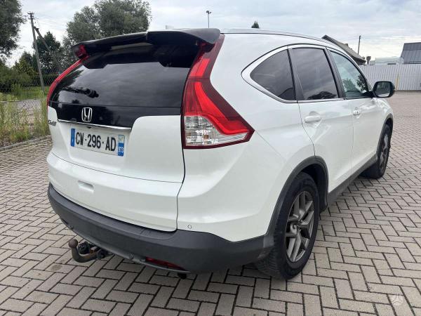 Balts Honda CR-V 2013 Tauragė, ar dzinēja tilpumu 2.20 L un nobraukumu 260 tūkst. km par 7300 €, foto 5 vietnē AUTOMOTO.COM.LV