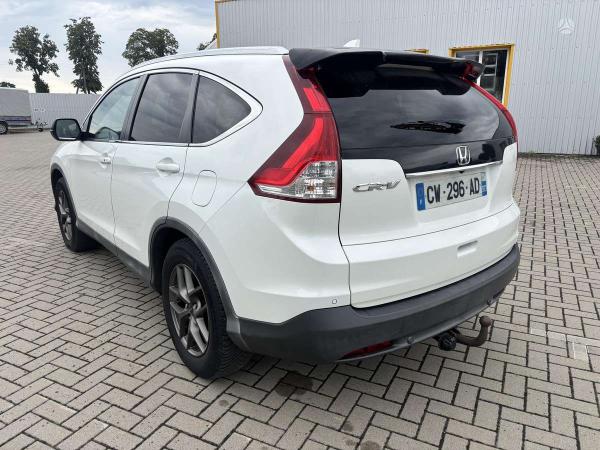 Balts Honda CR-V 2013 Tauragė, ar dzinēja tilpumu 2.20 L un nobraukumu 260 tūkst. km par 7300 €, foto 7 vietnē AUTOMOTO.COM.LV
