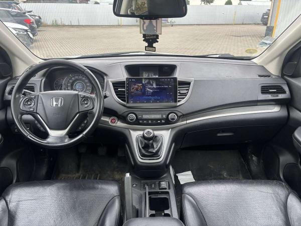 Balts Honda CR-V 2013 Tauragė, ar dzinēja tilpumu 2.20 L un nobraukumu 260 tūkst. km par 7300 €, foto 10 vietnē AUTOMOTO.COM.LV