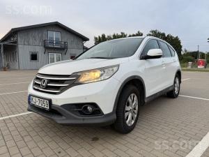 Balts Honda CR-V 2013 Rīga, ar dzinēja tilpumu 2.20 L un nobraukumu 143 tūkst. km par 13900 €, foto 8 vietnē AUTOMOTO.COM.LV