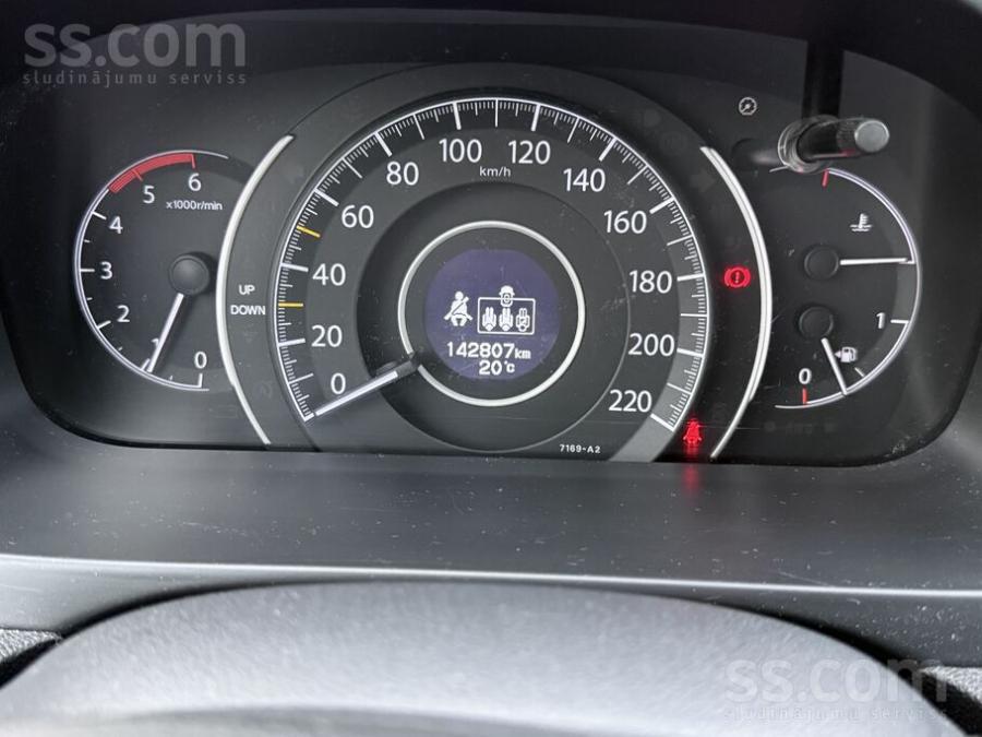 Balts Honda CR-V 2013 Rīga, ar dzinēja tilpumu 2.20 L un nobraukumu 143 tūkst. km par 13900 €, foto 12 vietnē AUTOMOTO.COM.LV
