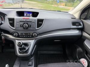 Balts Honda CR-V 2013 Rīga, ar dzinēja tilpumu 2.20 L un nobraukumu 143 tūkst. km par 13900 €, foto 13 vietnē AUTOMOTO.COM.LV