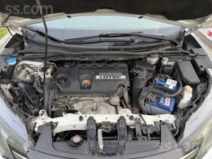 Balts Honda CR-V 2013 Rīga, ar dzinēja tilpumu 2.20 L un nobraukumu 143 tūkst. km par 13900 €, foto 21 vietnē AUTOMOTO.COM.LV