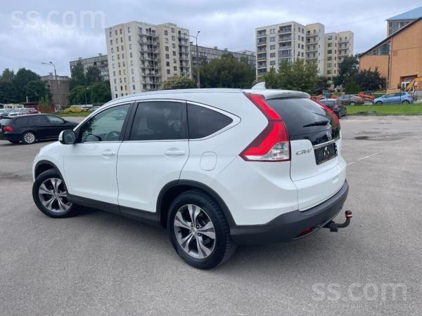 Balts Honda CR-V 2014 Rīga, ar dzinēja tilpumu 1.60 L un nobraukumu 275 tūkst. km par 7950 €, foto 2 vietnē AUTOMOTO.COM.LV