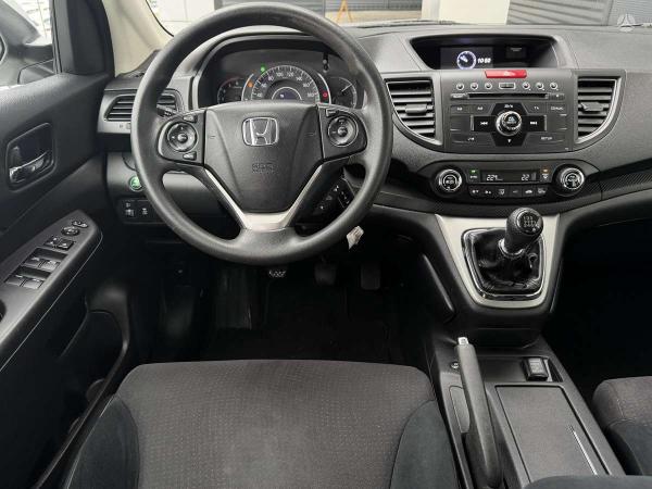 White Honda CR-V 2014 in Vilnius, with an engine capacity of 1.60 L and mileage of 80 thousand km for 12999 €, photo 11 on AUTOMOTO.COM.LV
