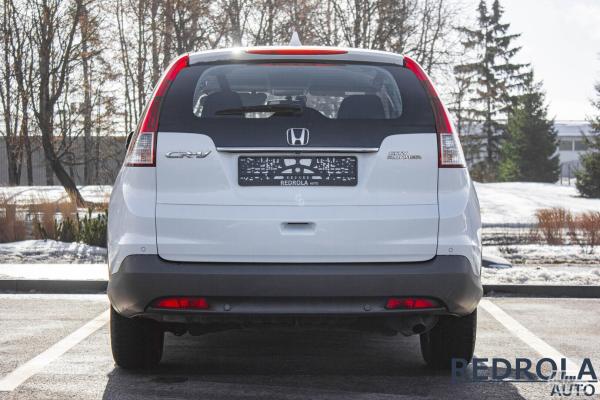 Balts Honda CR-V 2014 Kauņa, ar dzinēja tilpumu 1.60 L un nobraukumu 203 tūkst. km par 9800 €, foto 5 vietnē AUTOMOTO.COM.LV