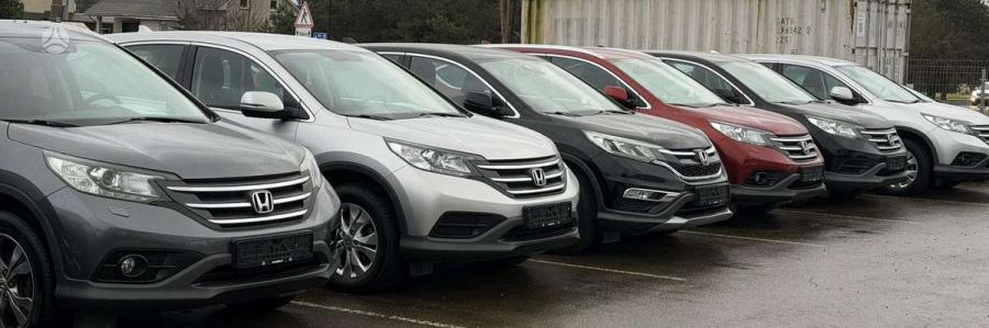 White Honda CR-V 2014 in Vilnius, with an engine capacity of 2.20 L and mileage of 240 thousand km for 10999 €, photo 11 on AUTOMOTO.COM.LV
