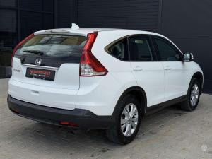 White Honda CR-V 2014 in Vilnius, with an engine capacity of 1.60 L and mileage of 80 thousand km for 12999 €, photo 5 on AUTOMOTO.COM.LV