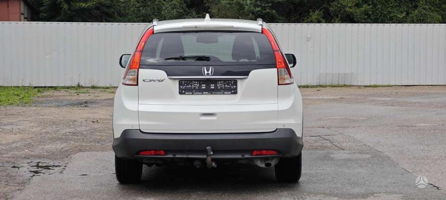 Balts Honda CR-V 2014 Utena, ar dzinēja tilpumu 1.60 L un nobraukumu 289 tūkst. km par 8650 €, foto 9 vietnē AUTOMOTO.COM.LV