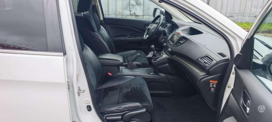Balts Honda CR-V 2014 Utena, ar dzinēja tilpumu 1.60 L un nobraukumu 289 tūkst. km par 8650 €, foto 12 vietnē AUTOMOTO.COM.LV
