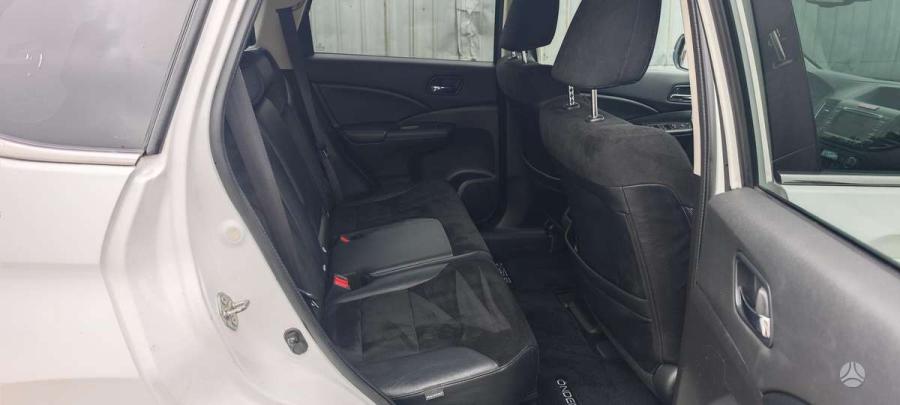 Balts Honda CR-V 2014 Utena, ar dzinēja tilpumu 1.60 L un nobraukumu 289 tūkst. km par 8650 €, foto 14 vietnē AUTOMOTO.COM.LV