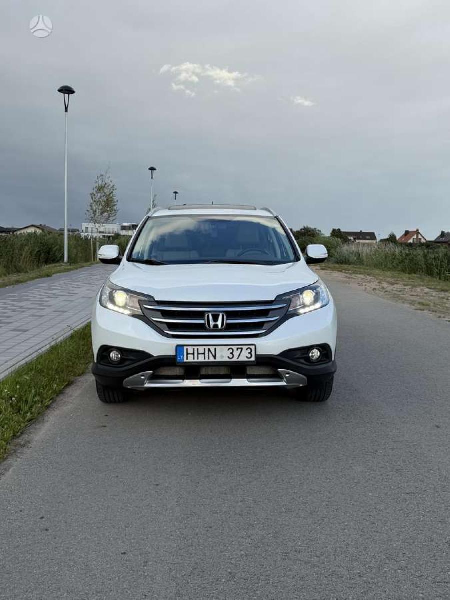 Balts Honda CR-V 2014 Klaipėda, ar dzinēja tilpumu 2.40 L un nobraukumu 224 tūkst. km par 12900 €, foto 6 vietnē AUTOMOTO.COM.LV