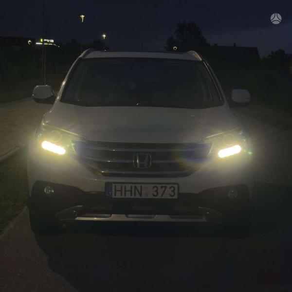 Balts Honda CR-V 2014 Klaipėda, ar dzinēja tilpumu 2.40 L un nobraukumu 224 tūkst. km par 12900 €, foto 9 vietnē AUTOMOTO.COM.LV