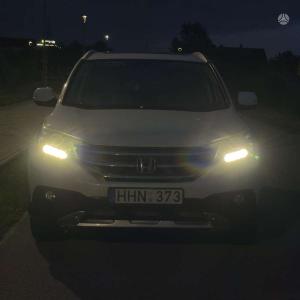 Balts Honda CR-V 2014 Klaipėda, ar dzinēja tilpumu 2.40 L un nobraukumu 224 tūkst. km par 12900 €, foto 10 vietnē AUTOMOTO.COM.LV