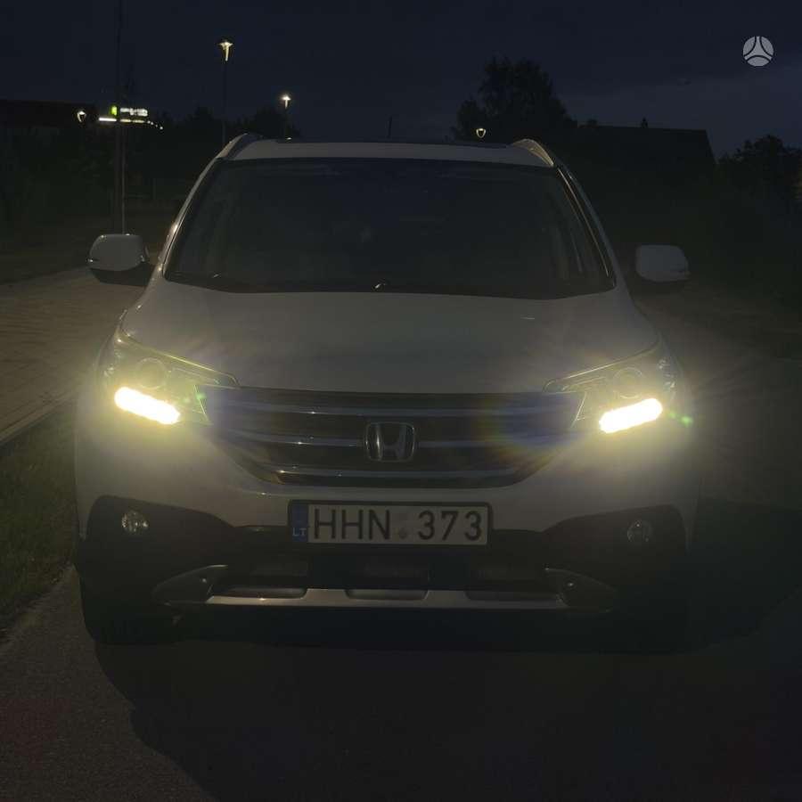 Balts Honda CR-V 2014 Klaipėda, ar dzinēja tilpumu 2.40 L un nobraukumu 224 tūkst. km par 12900 €, foto 10 vietnē AUTOMOTO.COM.LV