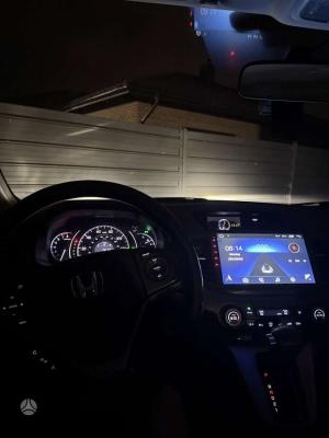Balts Honda CR-V 2014 Klaipėda, ar dzinēja tilpumu 2.40 L un nobraukumu 224 tūkst. km par 12900 €, foto 14 vietnē AUTOMOTO.COM.LV