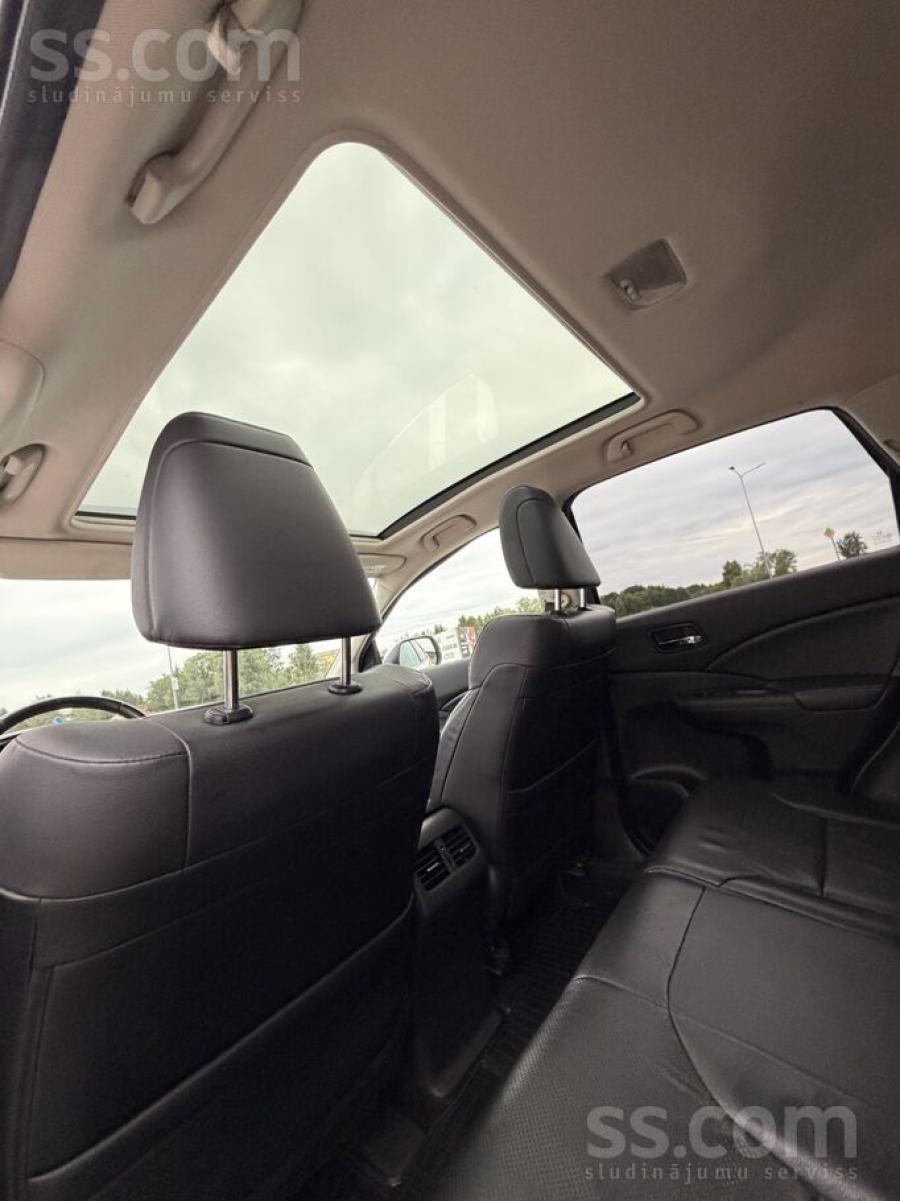 Balts Honda CR-V 2014 Valmiera, ar dzinēja tilpumu 2.00 L un nobraukumu 164 tūkst. km par 10900 €, foto 9 vietnē AUTOMOTO.COM.LV