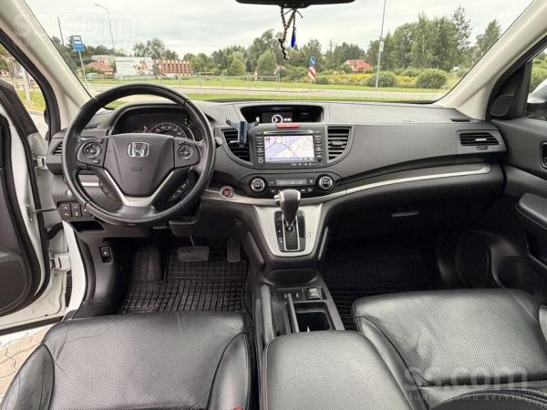 Balts Honda CR-V 2014 Valmiera, ar dzinēja tilpumu 2.00 L un nobraukumu 164 tūkst. km par 10900 €, foto 9 vietnē AUTOMOTO.COM.LV