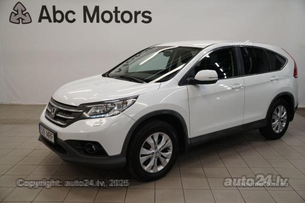 Balts Honda CR-V 2015 Tallina, ar dzinēja tilpumu 2.20 L un nobraukumu 203 tūkst. km par 12000 €, foto 2 vietnē AUTOMOTO.COM.LV