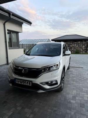 Balts Honda CR-V 2015 Šauļi, ar dzinēja tilpumu 1.60 L un nobraukumu 220 tūkst. km par 15000 €, foto 5 vietnē AUTOMOTO.COM.LV