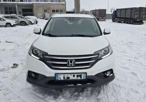White Honda CR-V 2015 in Taurage, with an engine capacity of 1.60 L and mileage of 167 thousand km for 8600 €, photo 3 on AUTOMOTO.COM.LV