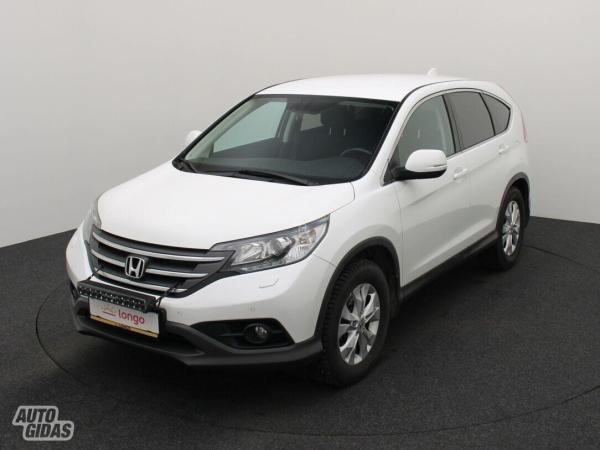 White Honda CR-V 2015 in Vilnius, with an engine capacity of 2.20 L and mileage of 204 thousand km for 13099 €, photo 1 on AUTOMOTO.COM.LV