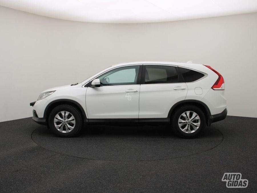 Balts Honda CR-V 2015 Viļņa, ar dzinēja tilpumu 2.20 L un nobraukumu 204 tūkst. km par 13099 €, foto 6 vietnē AUTOMOTO.COM.LV